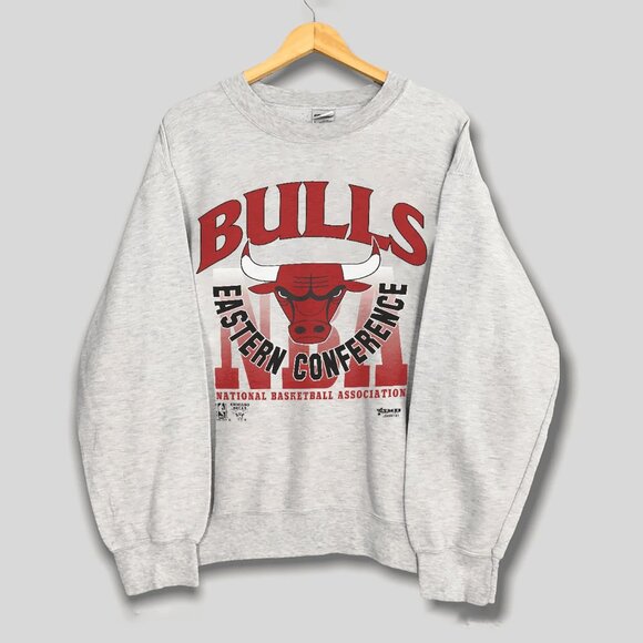 Tops | Vintage Chicago Bulls Eastern Conference Sweatshirt Nba Chicago ...
